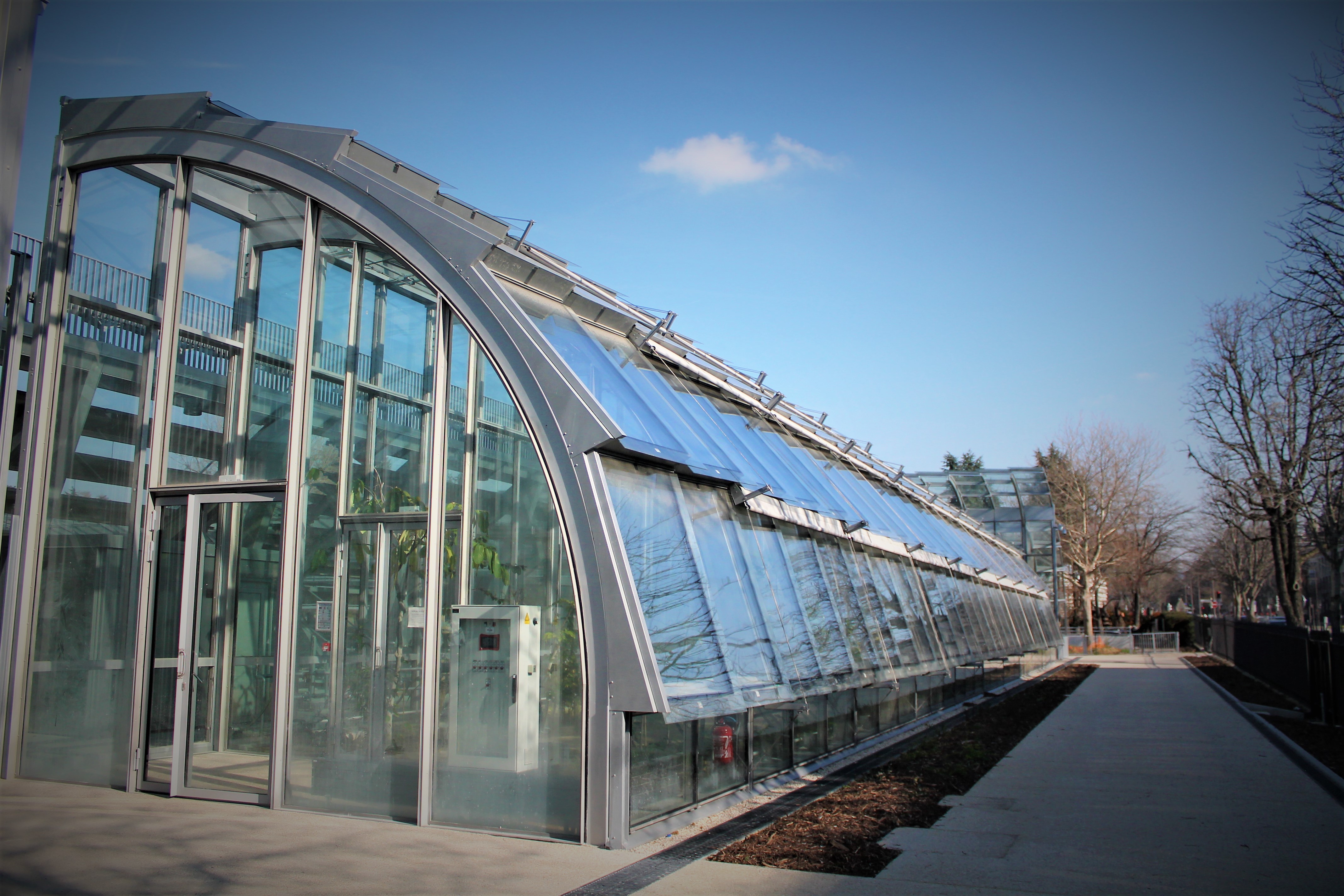 Court Simonne-Mathieu extérieur février 2019